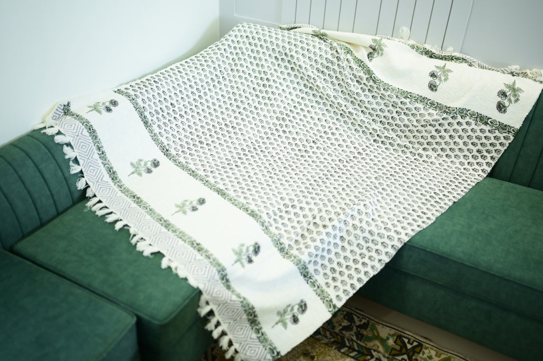 Sofa Throw – Paavni Decors